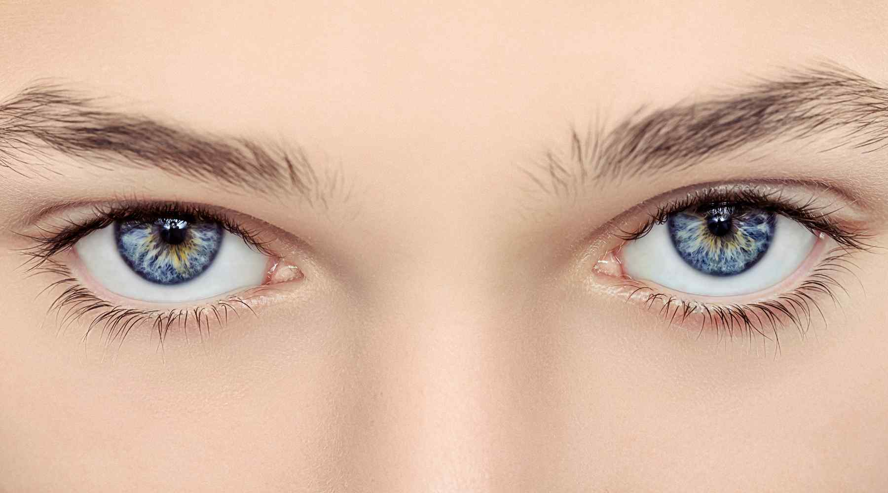 Deep Set Eyes